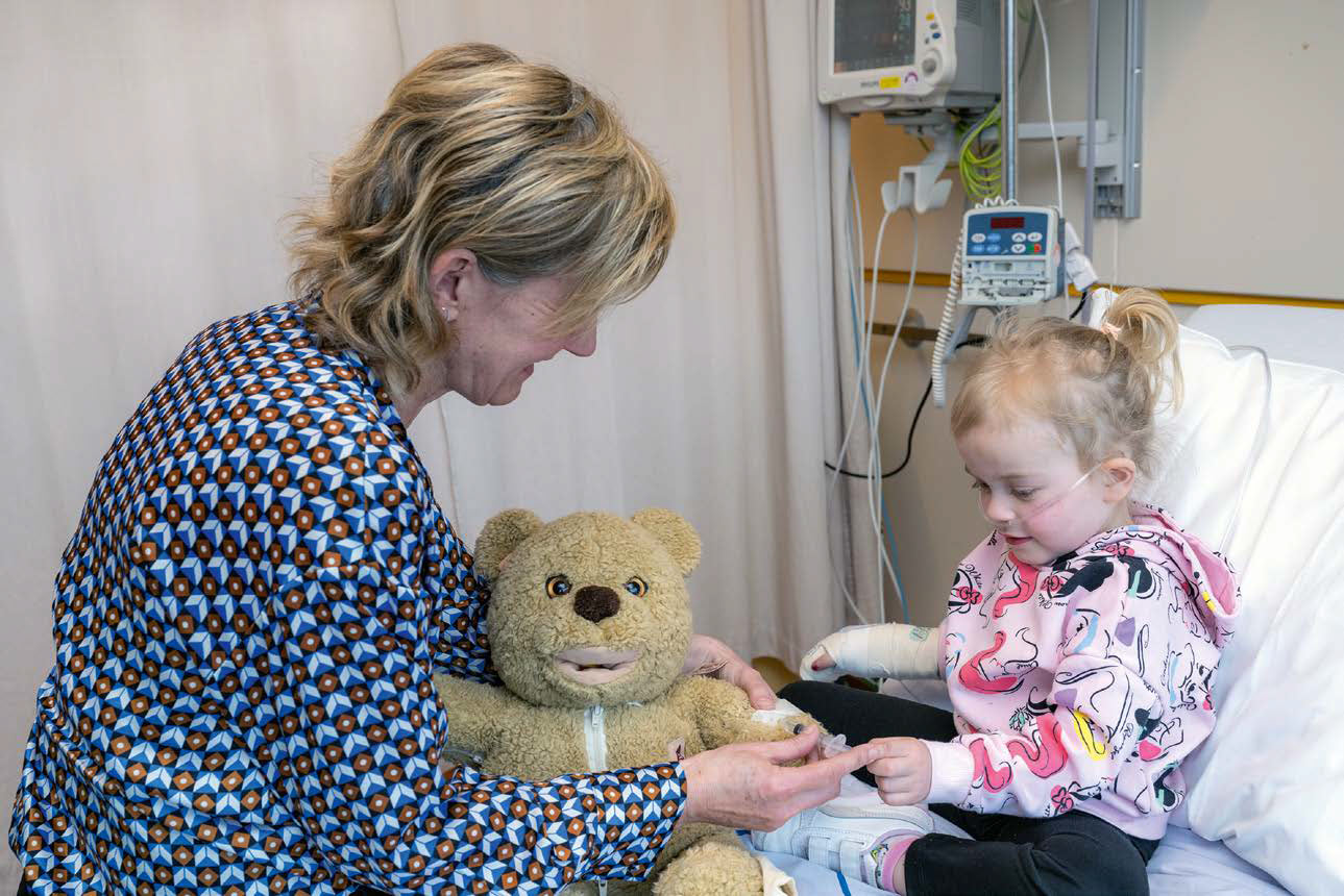 Kinderen praten mee over hoe de behandeling uitgevoerd wordt ...